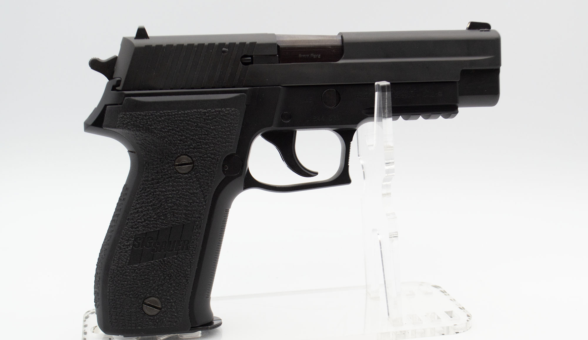 SIG Sauer~P226~9mm Luger | Bass Pro Shops